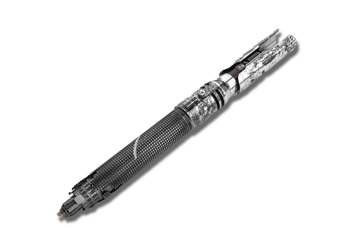 Cal Saber (Weathered) – Feniks Sabers